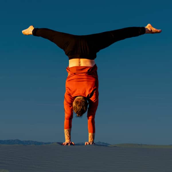 Handstand Training by Handstand Coach Kyle Weiger